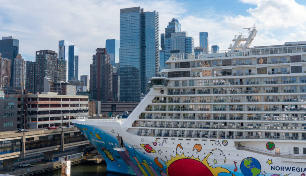 Manhattan Cruise Terminal Parking: Locations and What to Know