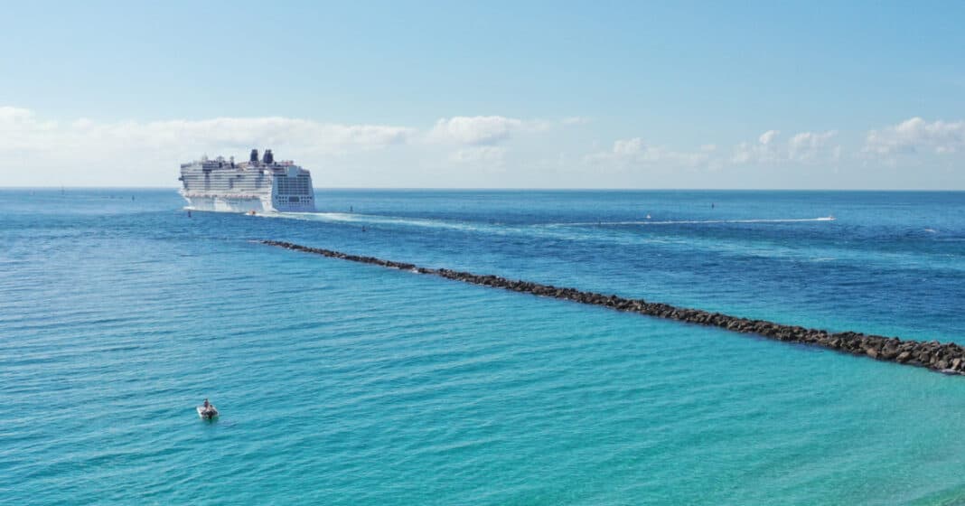 What is Wave Season for Cruises and When Is It?