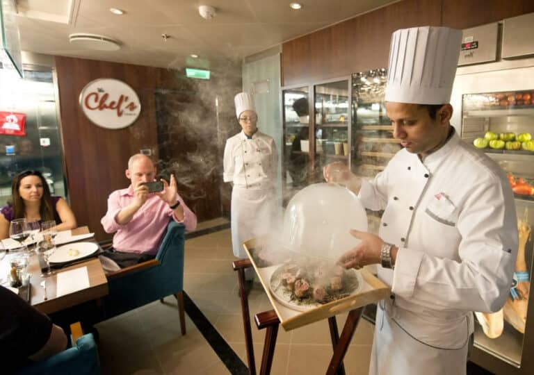 How to Truly Enjoy Your Dining on 3 Major Cruise Lines