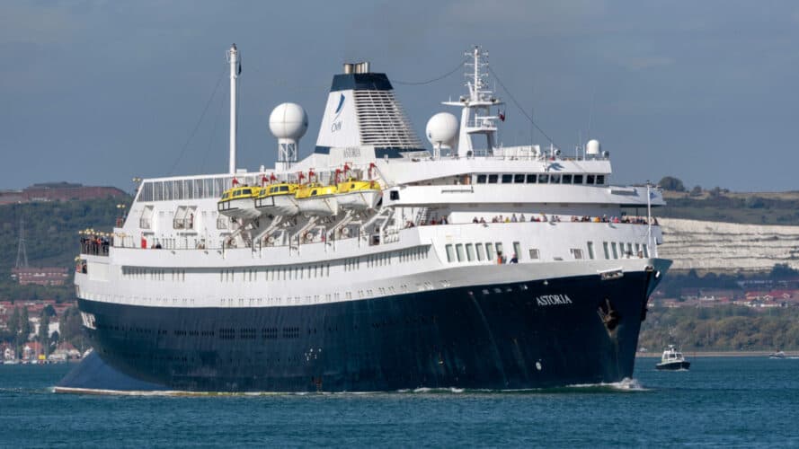 After 77 Years, the World's Oldest Cruise Ship Arrives for Scrapping