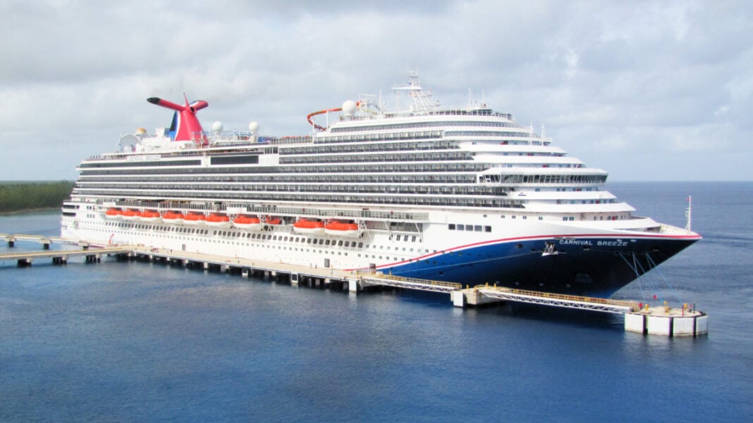 Carnival Breeze Narrowly Avoids Failing CDC Health Inspection