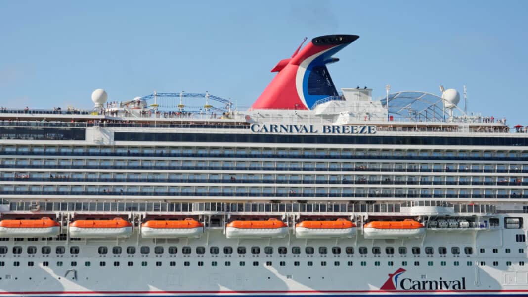 Texas-Based Carnival Cruise Ship Welcomes Special Visitors
