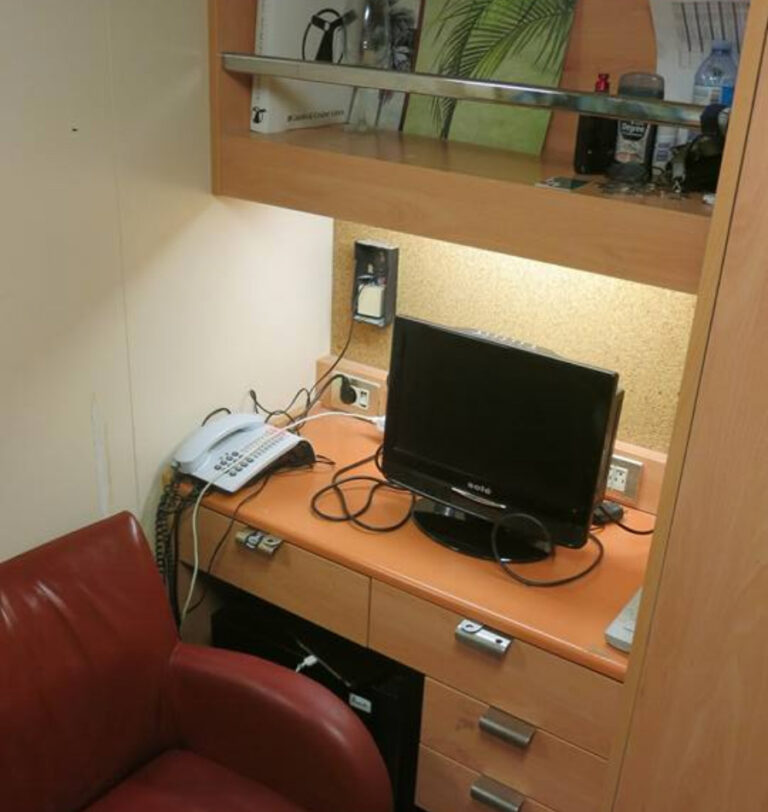 Crew Quarters on a Cruise Ship - How Do They Look?