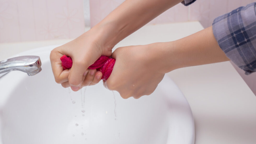 Hand Washing Clothes on Cruise Ships – The Ultimate Guide