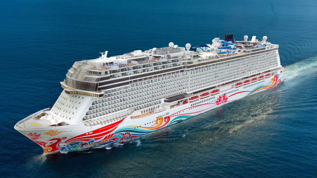 Norwegian Cruise Ships By Size (Biggest to Smallest)