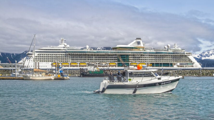 Seward Cruise Port: Terminal, Getting Around and What to Do