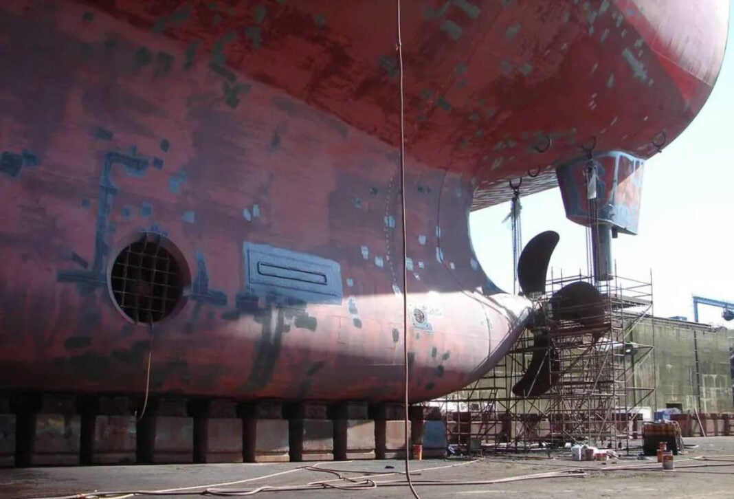 Seawise Giant vs Titanic: Comparing the Maritime Titans