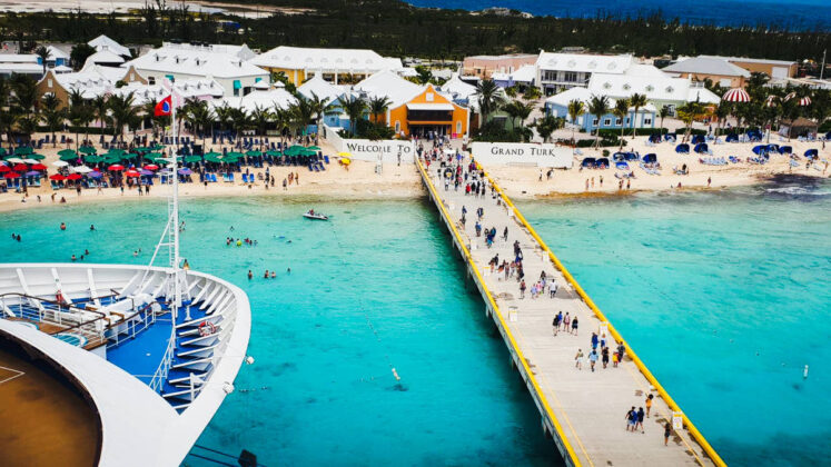 Grand Turk Cruise Port: Pier, Facilities and What's Nearby