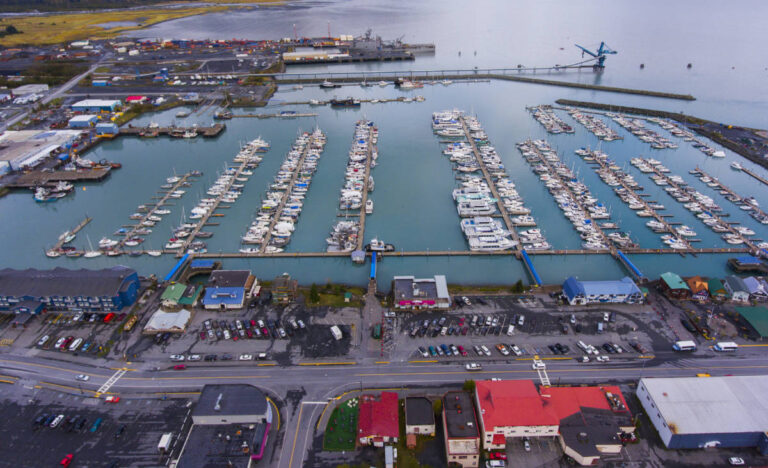 Seward Cruise Port: Terminal, Getting Around and What to Do