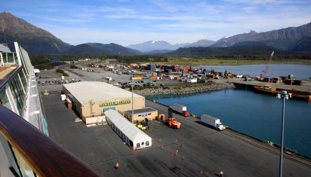 Seward Cruise Port: Terminal, Getting Around and What to Do