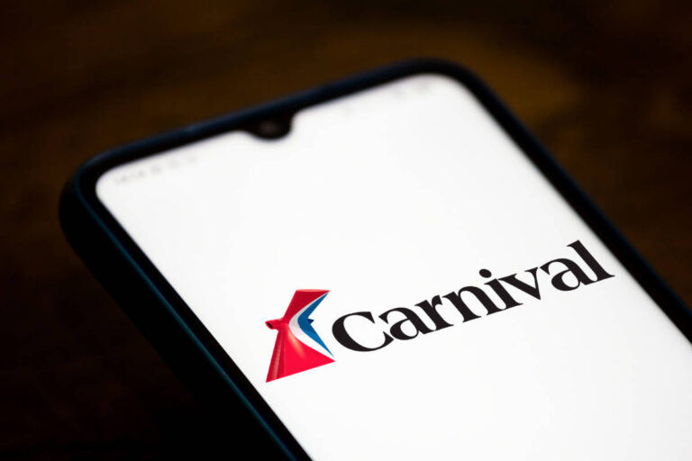Carnival Introduces New Multi-Device Internet Package