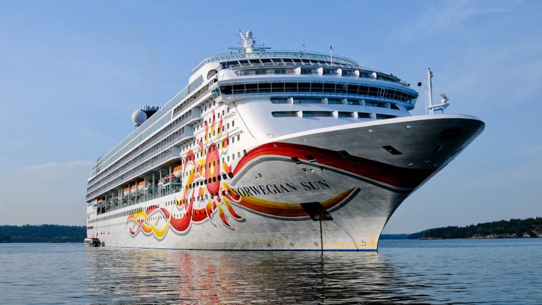 Two Oldest Norwegian Cruise Ships Leaving Fleet