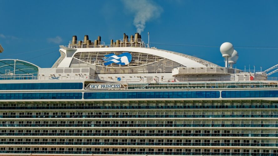 Sky Princess Conducts Comprehensive Ship Wide Disinfection