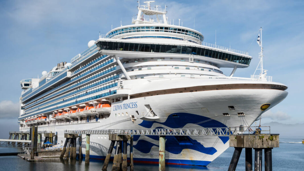 Crown Princess Tilts Due to Heavy Winds, Minor Damage
