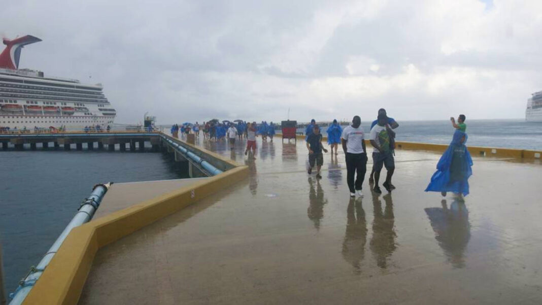 Carnival Shuts Down Guest Request for Free Umbrellas in Rainy Weather