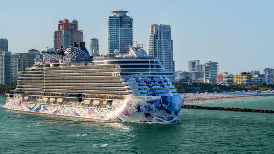 Norwegian Luna Christened in Miami as NCL’s Newest Prima Plus-Class Ship