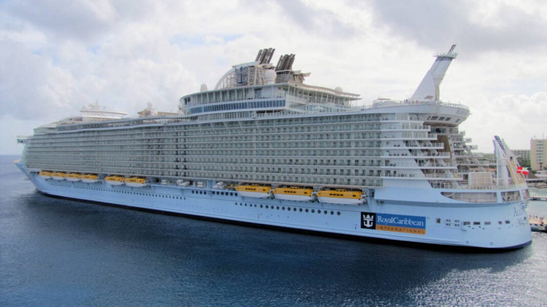 Propulsion Issue Prompts Mid-Sailing Change for Royal Caribbean's ...